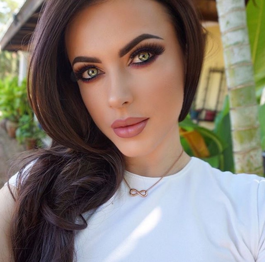 The Maya Mia Make-Up Masterclass in Doha – The Insider Post